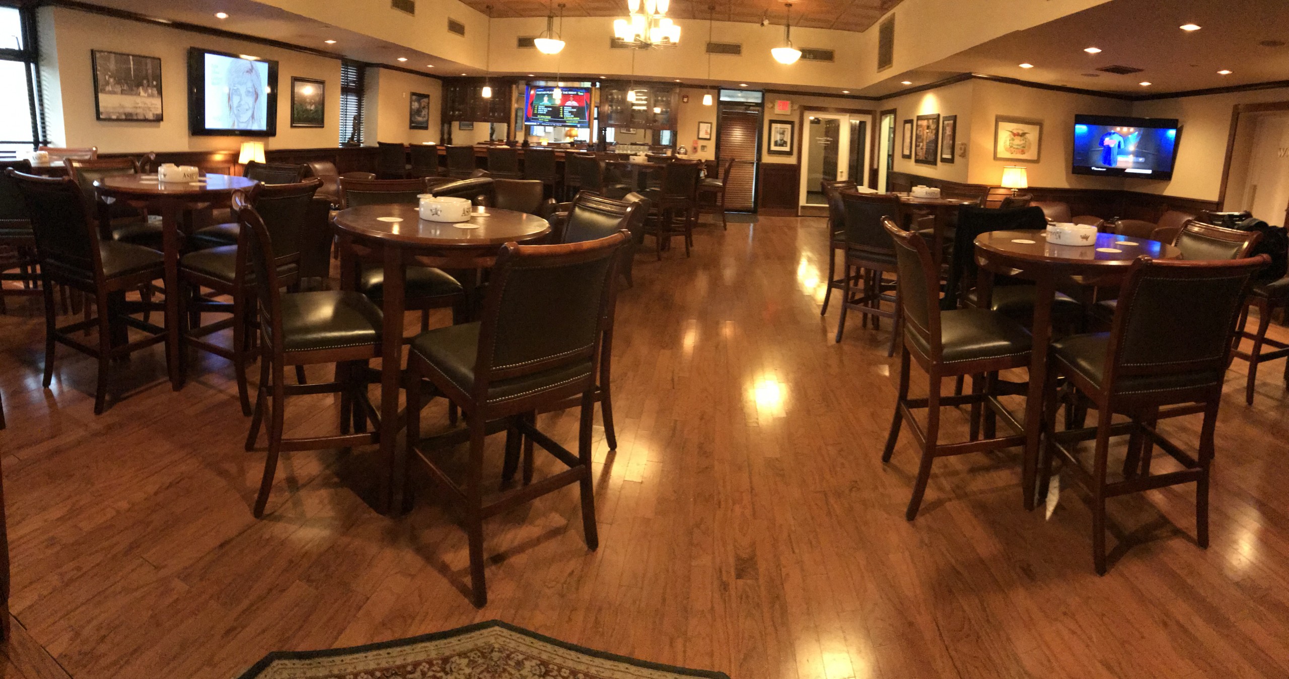 Holt’s Cigar Bar | All Systems Av